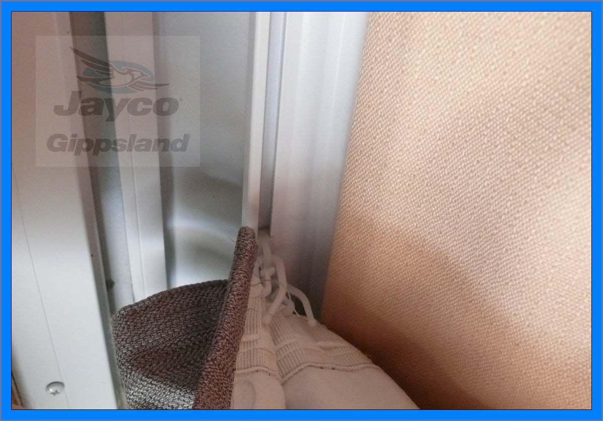 Jayco Curtain Runner Large 10 Pack – Jayco Gippsland RV SuperStore